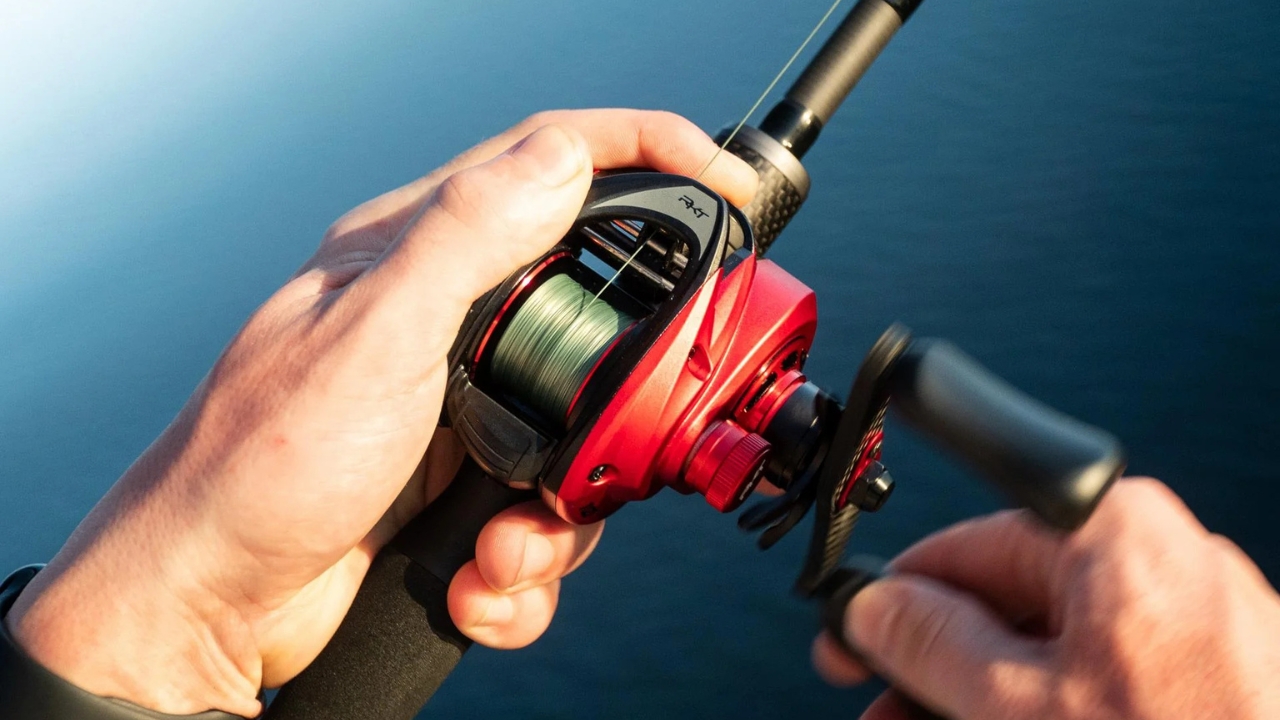 Why You Should Be Using a Baitcaster Instead of a Spinning Reel - The ...