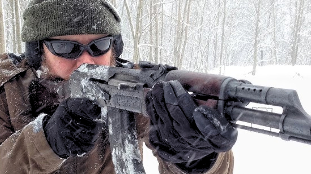 Firearms That Handle Cold Weather Without Issue - The Avid Outdoorsman
