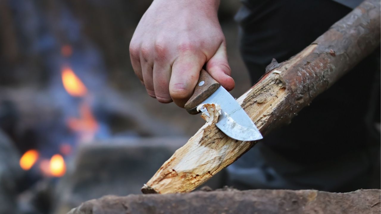 Knives That Handle Wood, Meat, and Rope with Ease - The Avid Outdoorsman