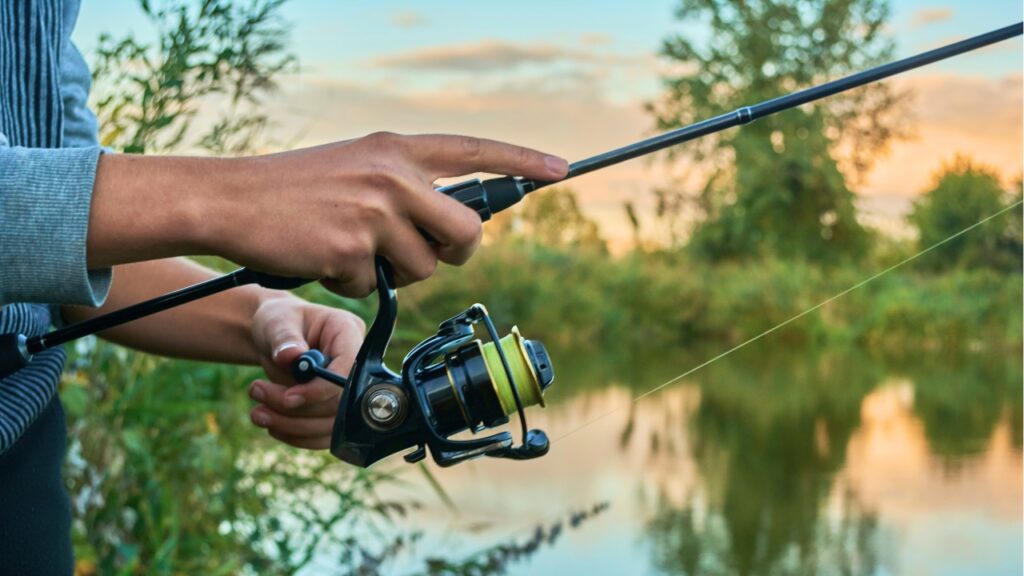 Bank Fishing Tips That Really Pay Off - The Avid Outdoorsman