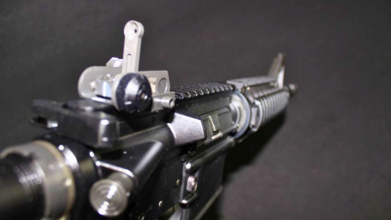 Colt m4 carbine vs fn scar 16s combat rifle matchup - The Avid Outdoorsman