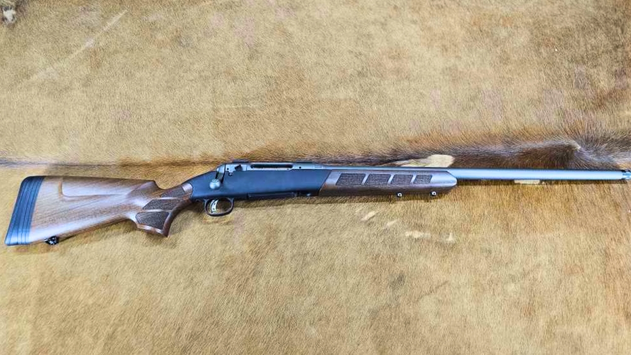 Remington 700 vs Savage 110 best bolt-action buy - The Avid Outdoorsman