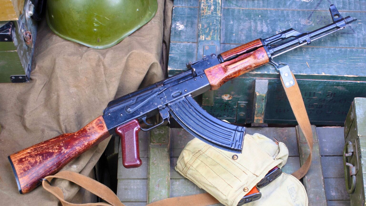 The best-selling guns of all time (across every category) - The Avid ...