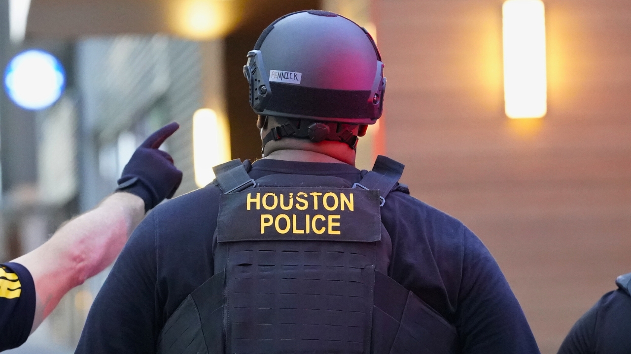 Houston police drop the Sig P320 from duty use - The Avid Outdoorsman